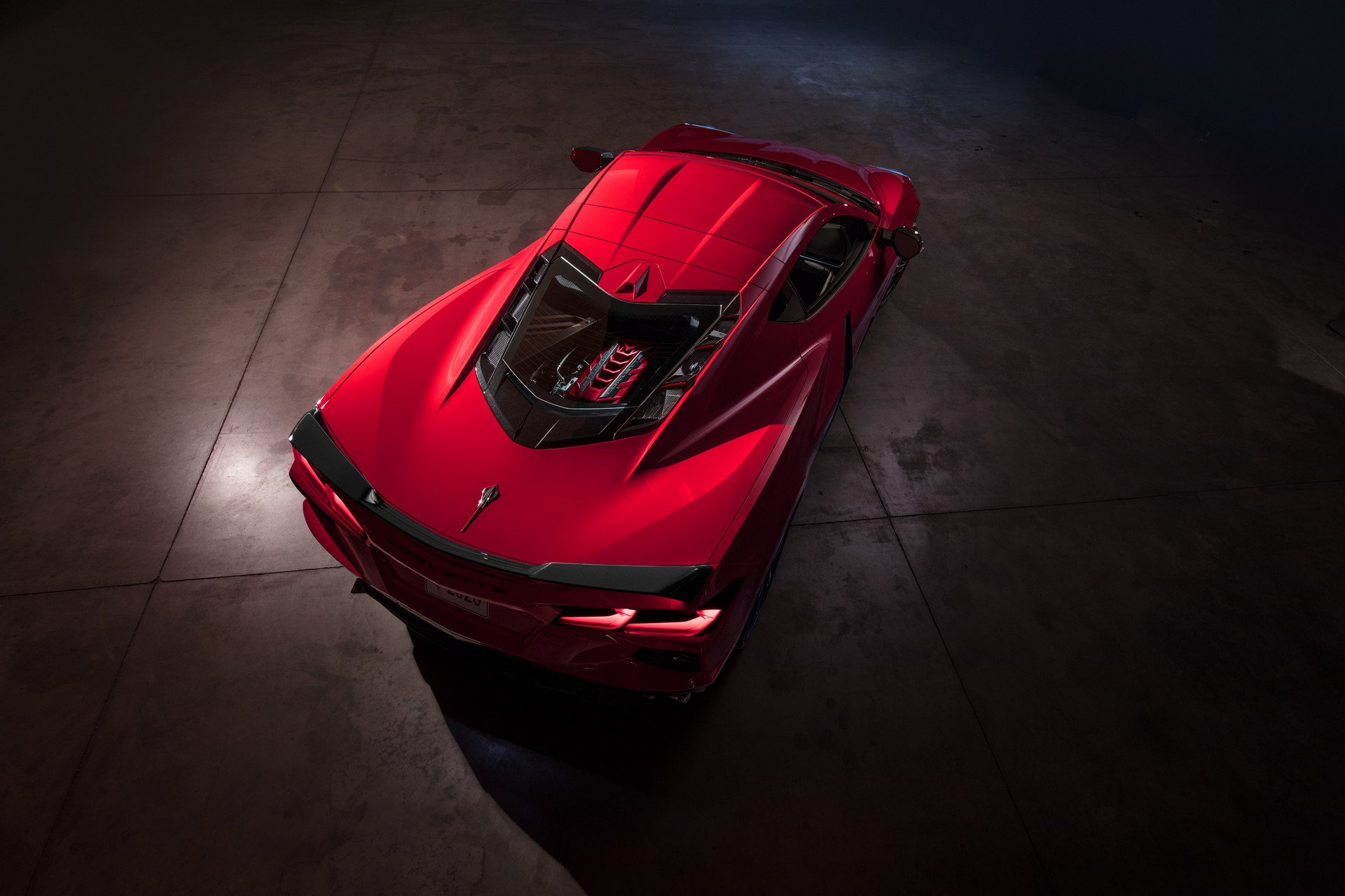Corvette C8: Motor central para el público general + Video + Infografía
